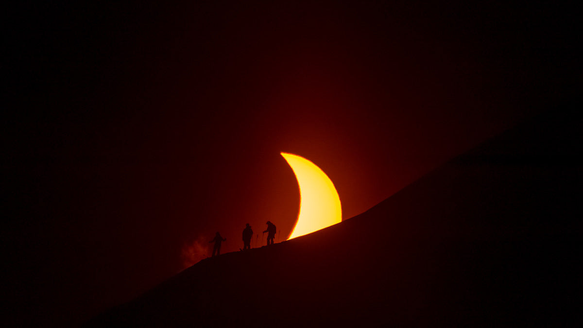 Chasing the Solar Eclipse – Forecast Ski