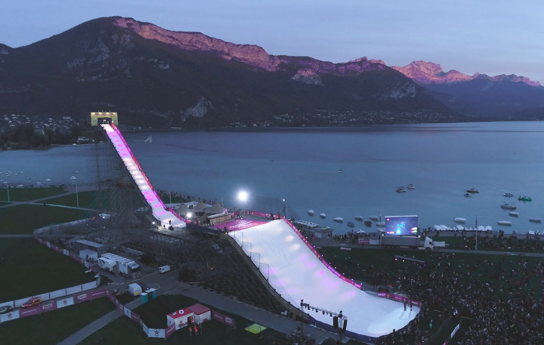 WOULD YOU TRAILER – Forecast Ski